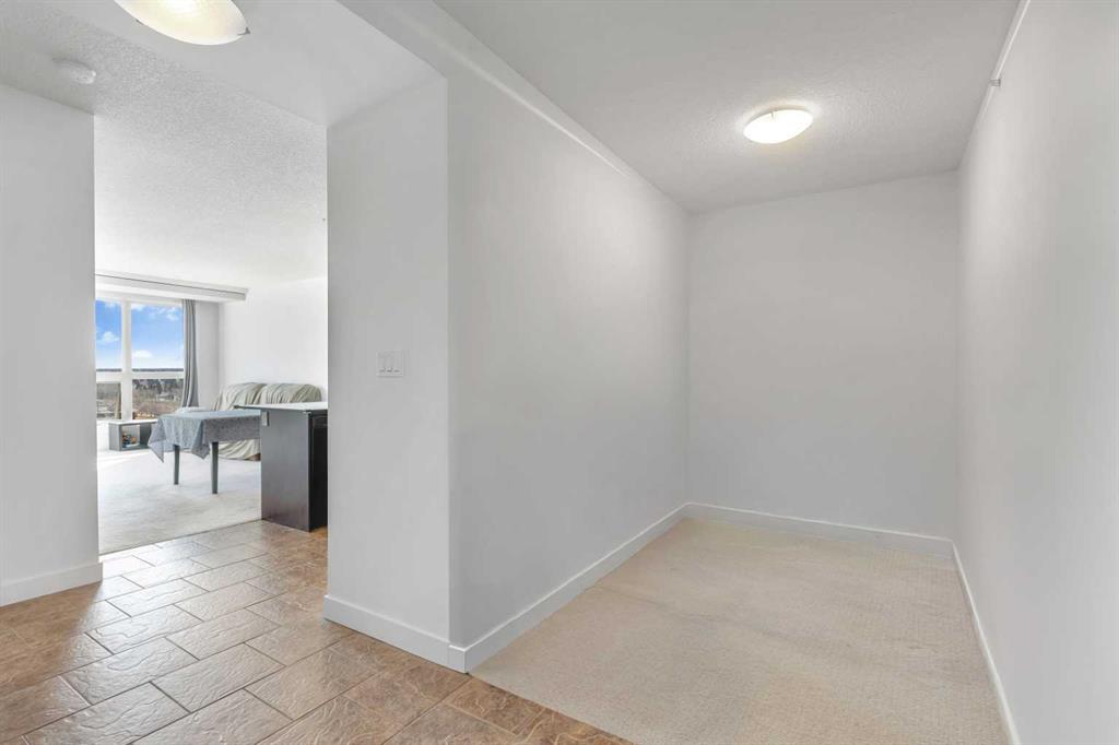 CIR Realty 902, 8880 Horton Road SW Calgary, Haysboro,T2V 2W3; Listing ...